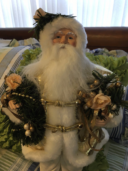 Vintage Table Top Santa White Gold Holding a Wreath Gold Pearl Berries ...