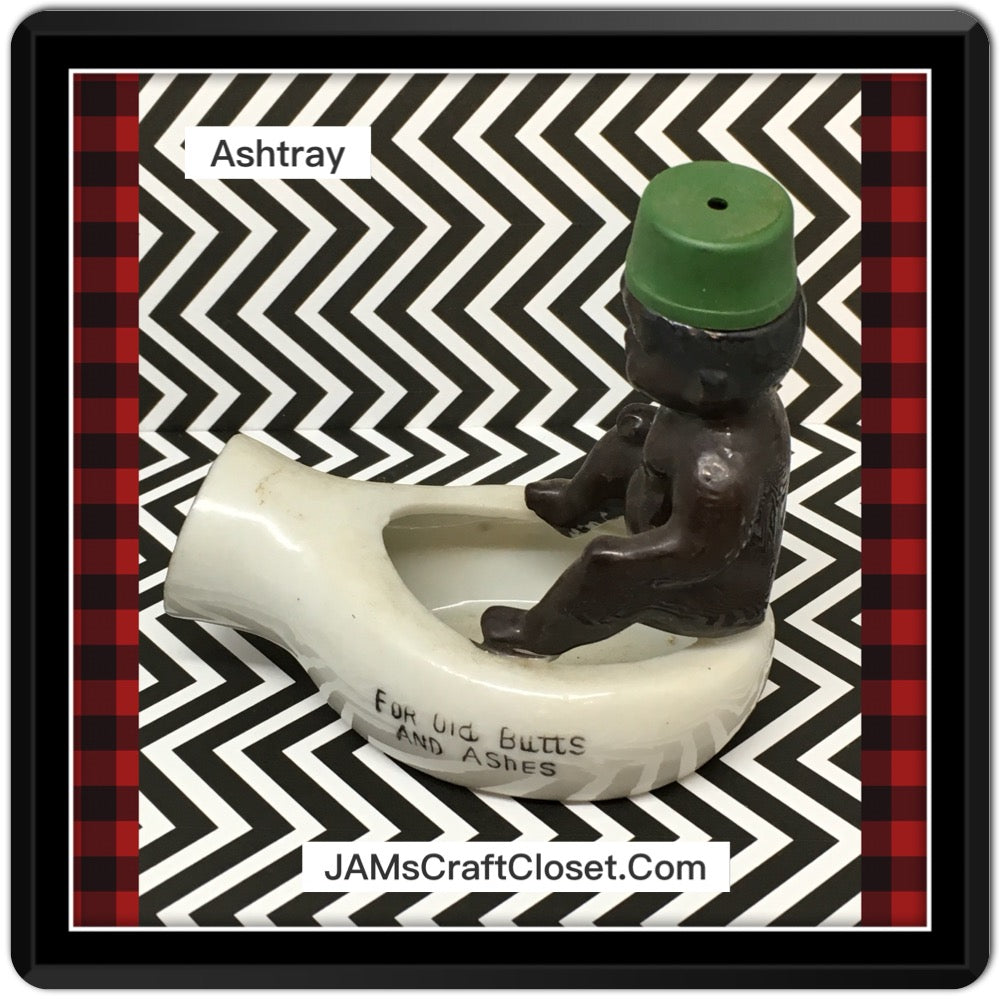 Japan Black Americana Ashtray Boy ON Potty Toliet Vintage Shelf Sitter ...