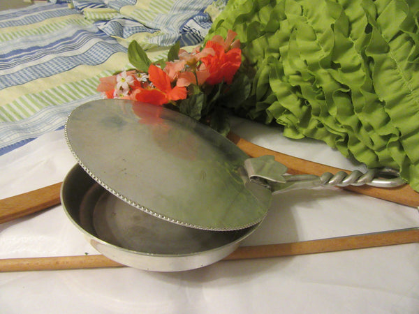 Silent Butler Vintage BW Buenilum Hammered Aluminum 7 Inch ...